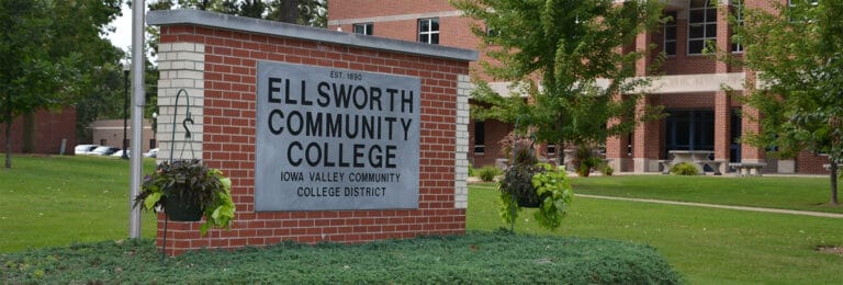 chat - Ellsworth Community College